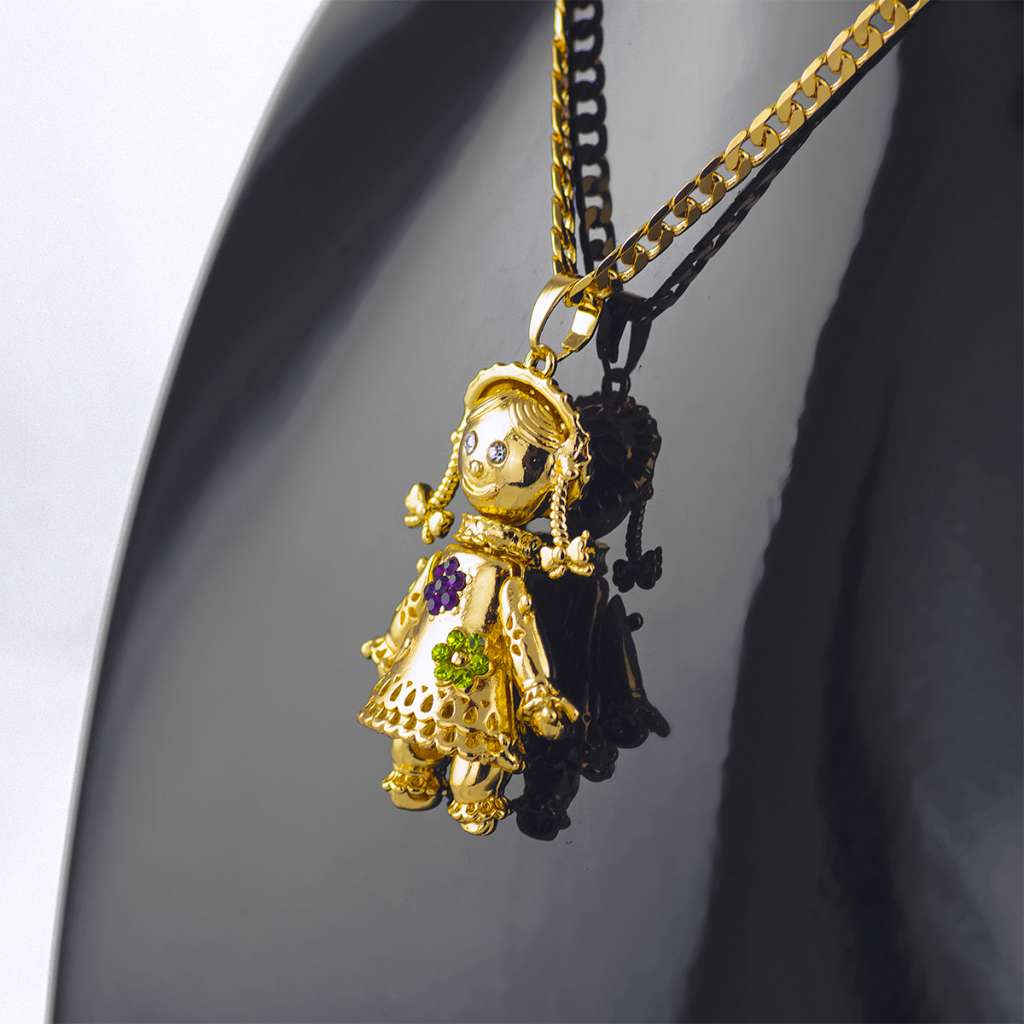 18ct Gold Bonded Ragdoll Pendant and 24 Inch Curb Chain